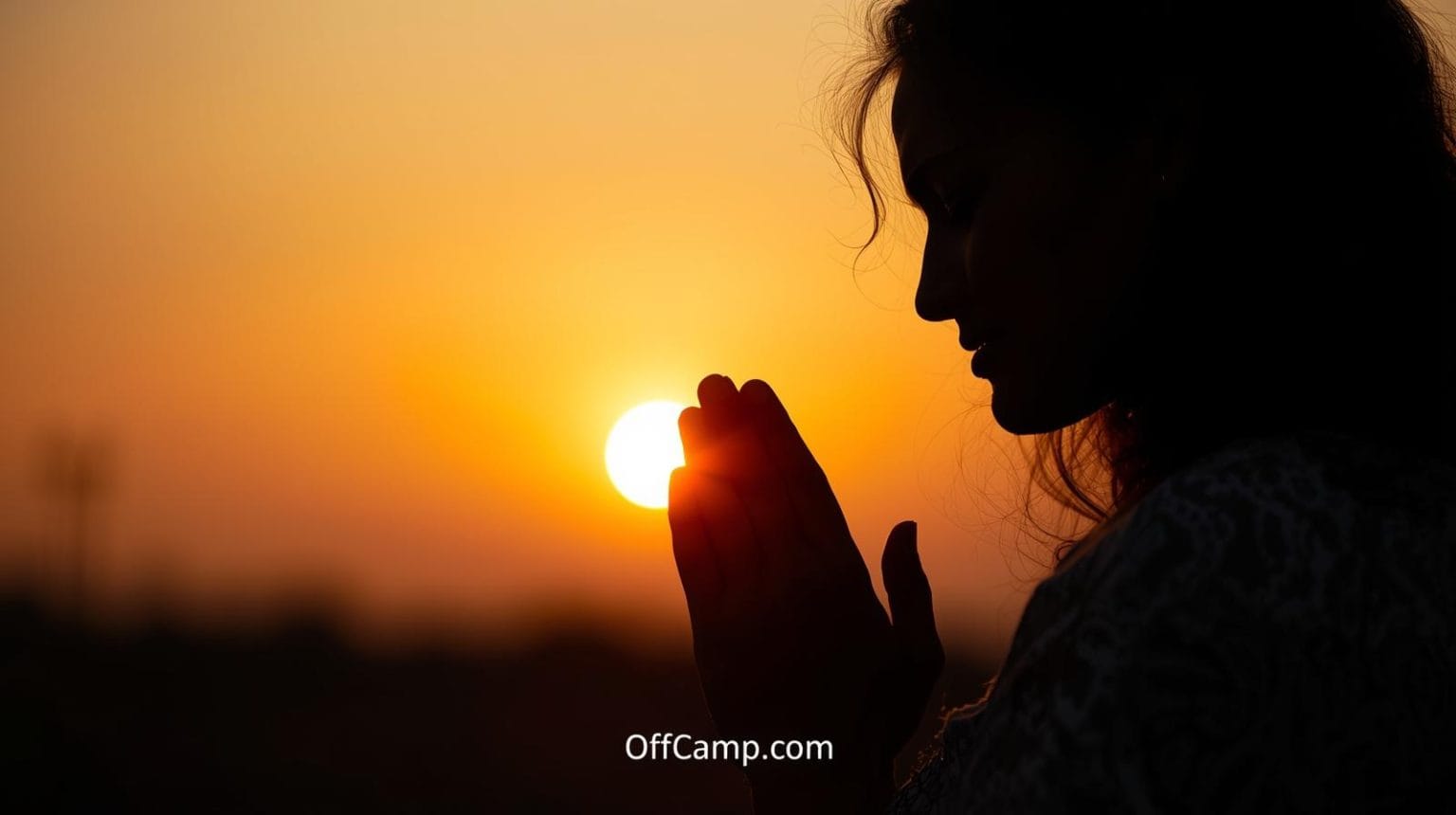 Good Evening Prayer for Her - 50+ Beautiful Messages
